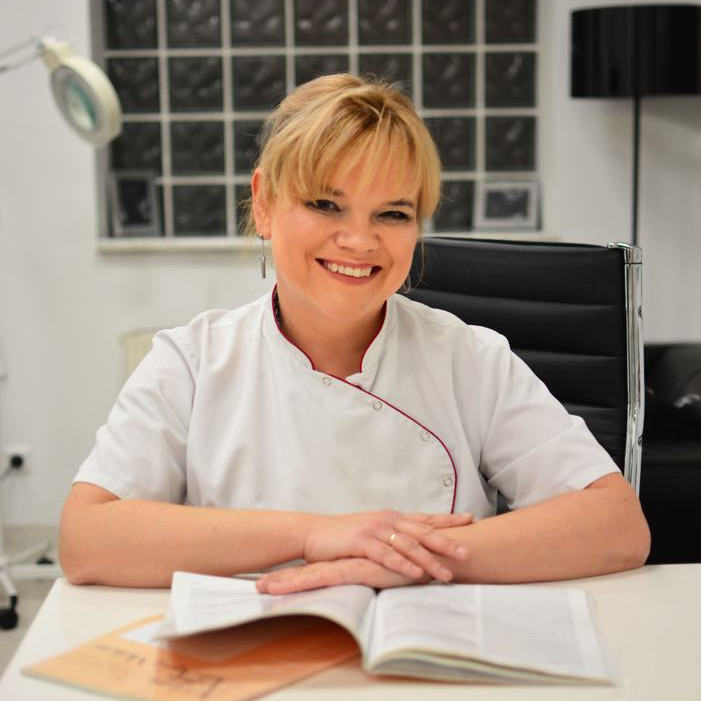 IADE – Innowacyjna Akademia Dermatologii Estetycznej